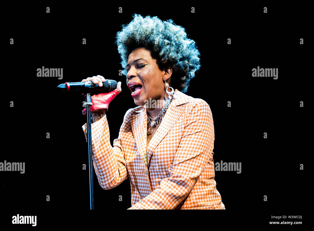 Natalie mcintyre hi-res stock photography and images - Alamy