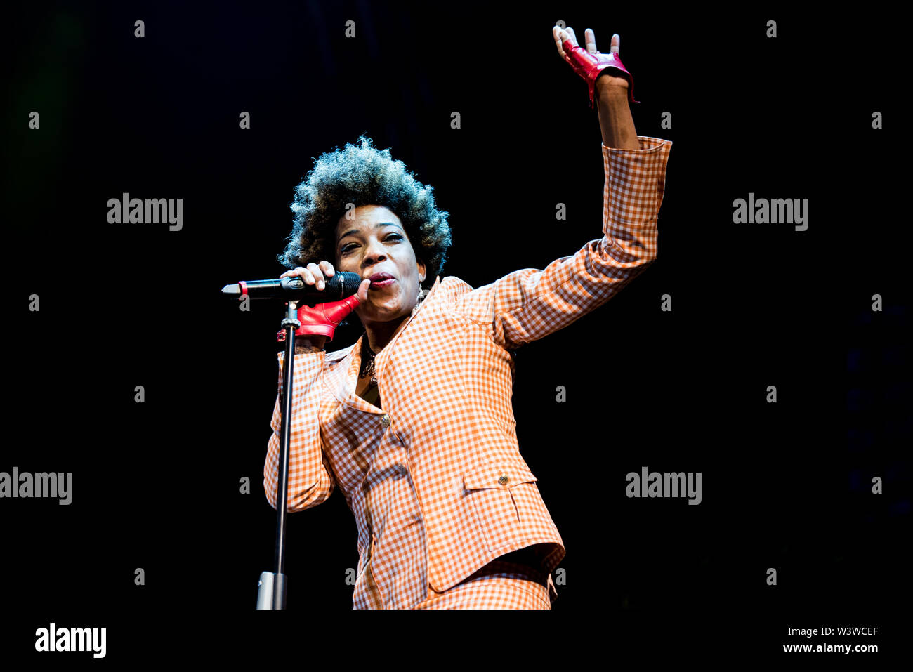 Natalie mcintyre hi-res stock photography and images - Alamy