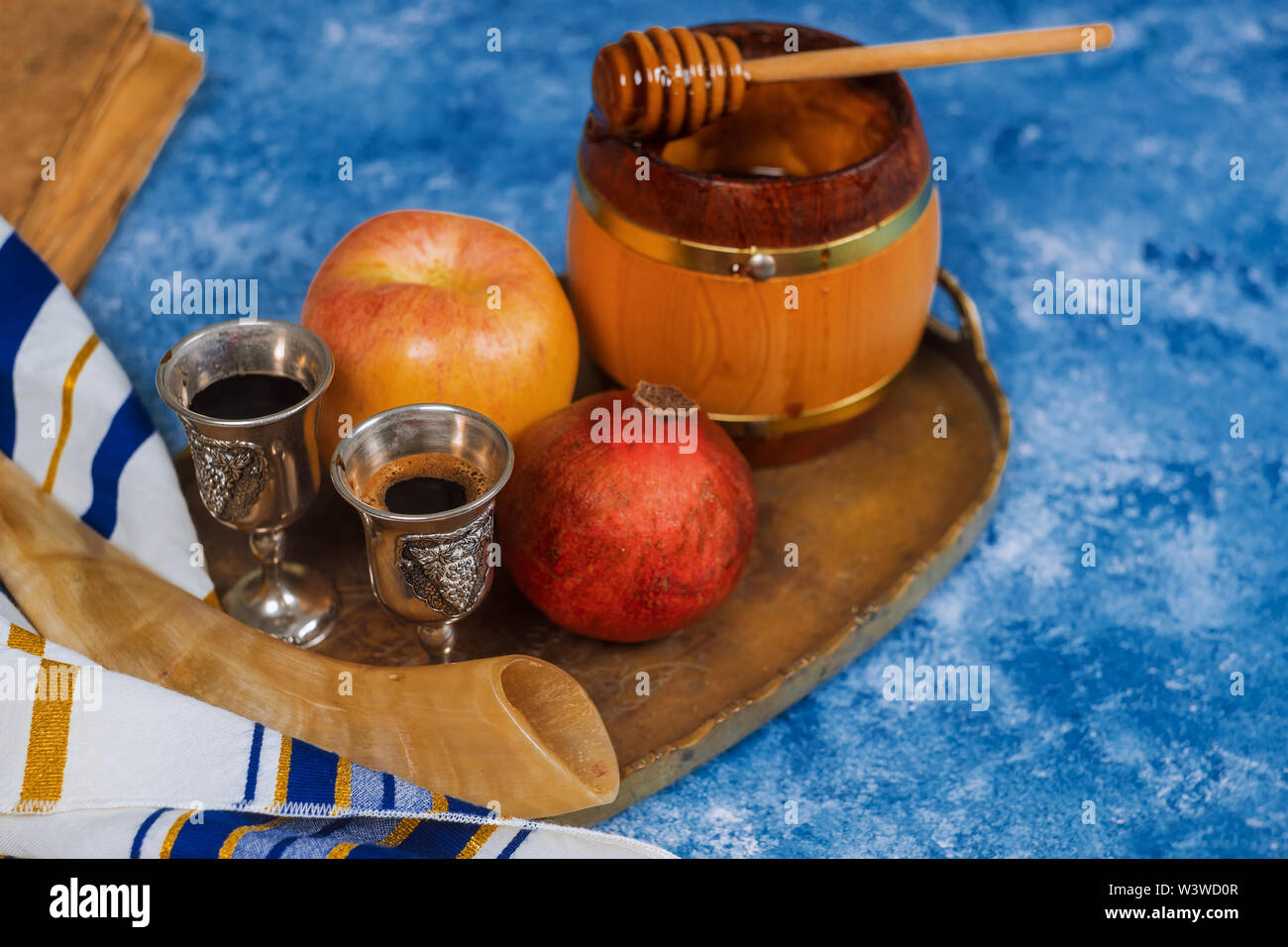 Background Rosh hashanah Jewish New Year . Traditional holiday symbols ...