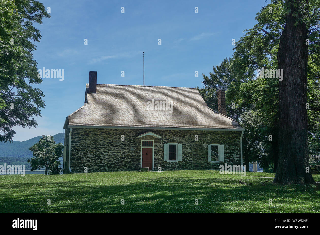 Newburgh, New York: Hasbrouck House (1750), Washington's headquarters ...