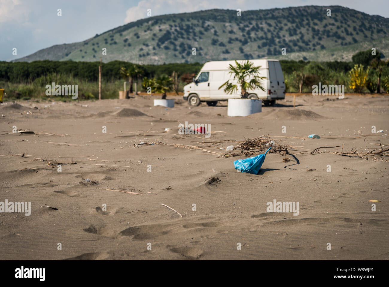 Velipoja hi-res stock photography and images - Alamy