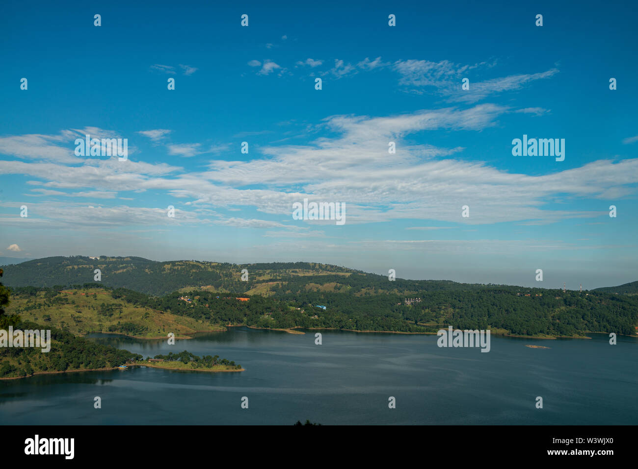 Umium lake hi-res stock photography and images - Alamy