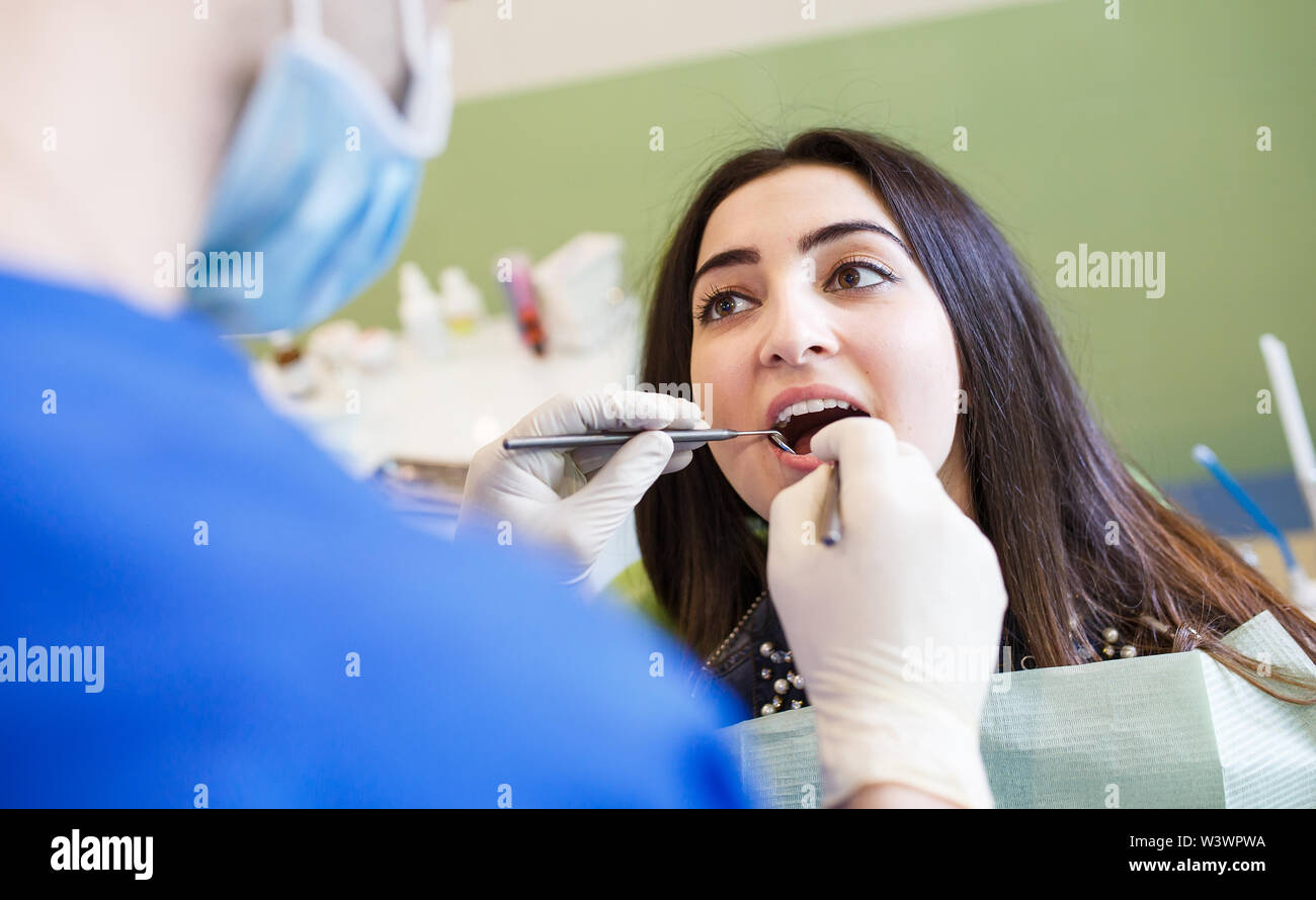 Caring for your dentures hi-res stock photography and images - Alamy