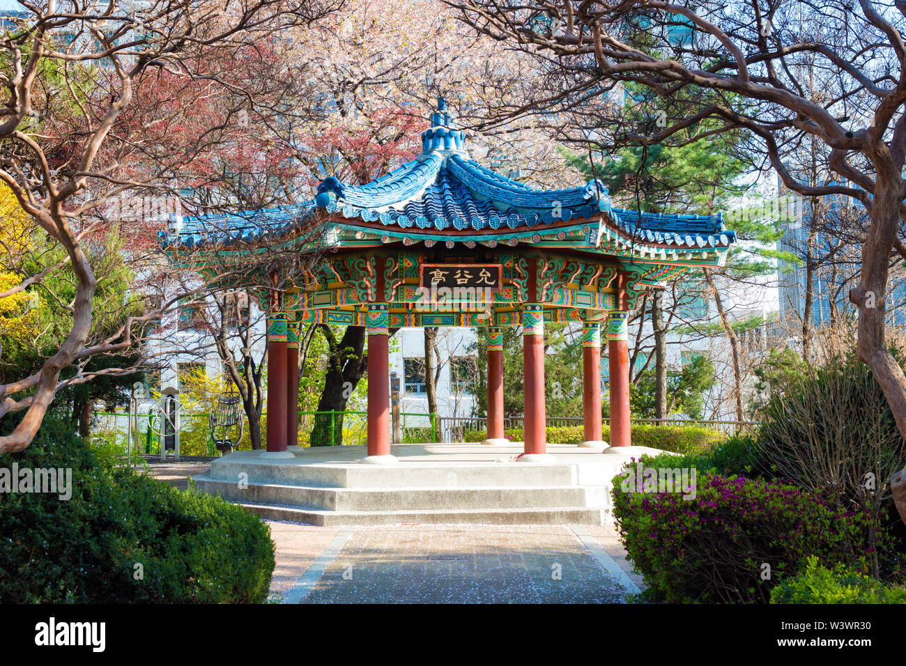 Resting place and an octagonal pavilion at Kukkiwon taekwondo school ...