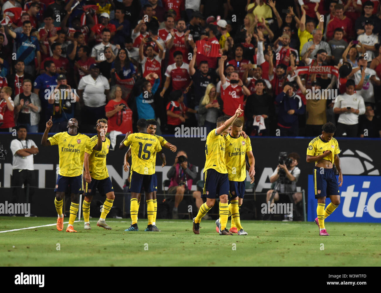 Los Angeles, USA. 17th July 2019. Arsenal celebrates after scoring ...
