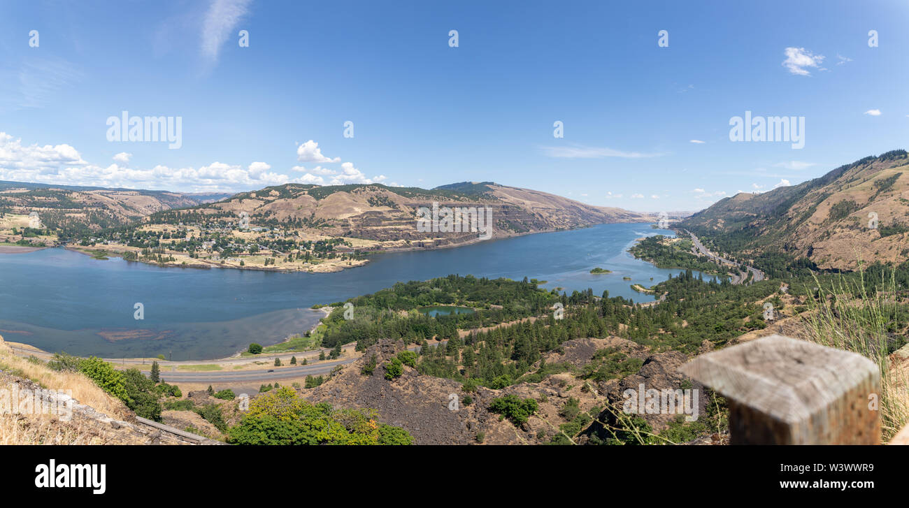 Rowena crest viewpoint hi-res stock photography and images - Alamy