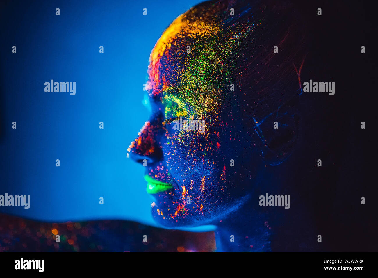 Fluorescent powder hi-res stock photography and images - Alamy