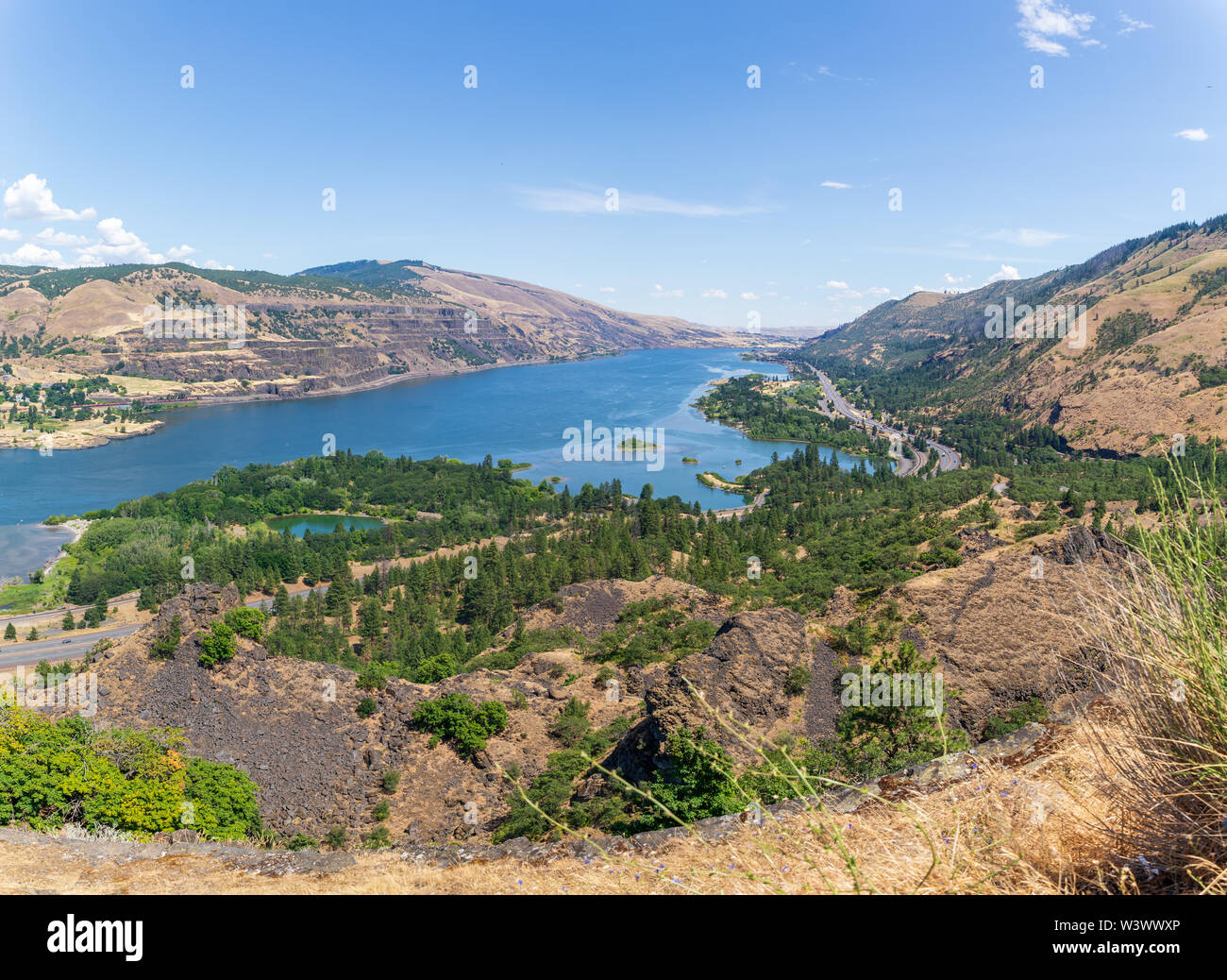 Rowena crest viewpoint hi-res stock photography and images - Alamy