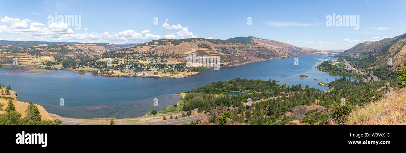View from Rowena Crest Viewpoint, Old Columbia River Scenic Highway ...