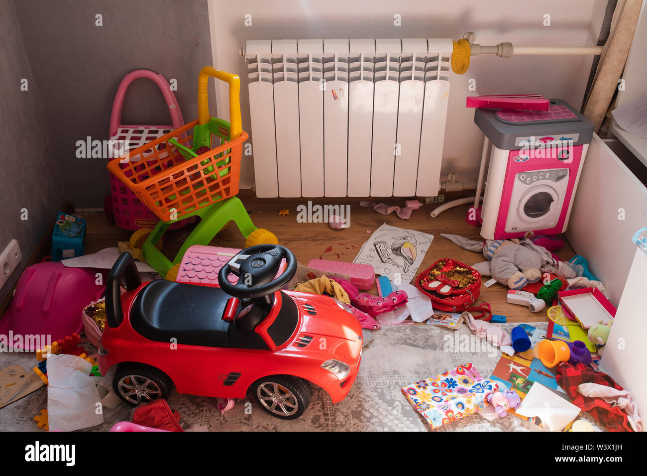 Childrens Toys Mess High Resolution Stock Photography and Images - Alamy