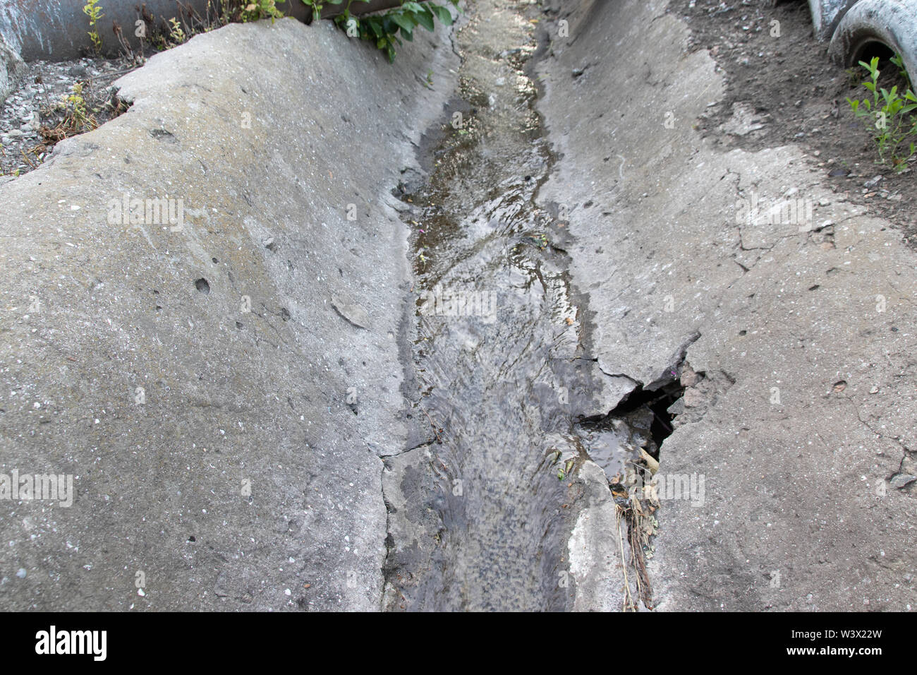 Concrete Drainage Pipe, collector of city sewage system Stock Photo - Alamy