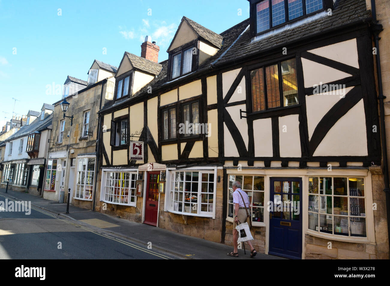Winchcombe village hi-res stock photography and images - Alamy