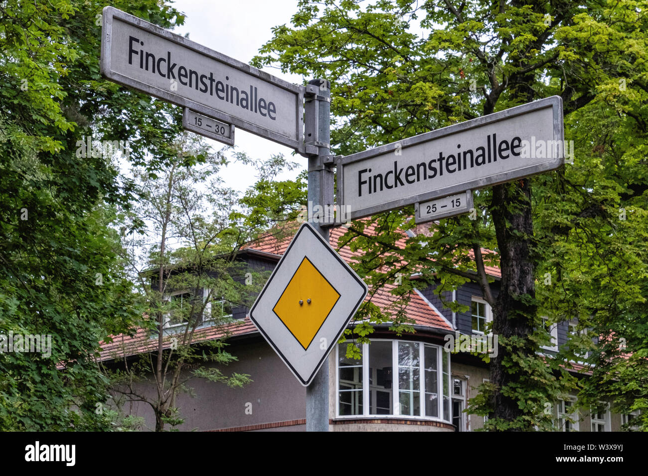 Road sign. Finckensteinallee street sign in Berlin-Lichterfelde Stock ...