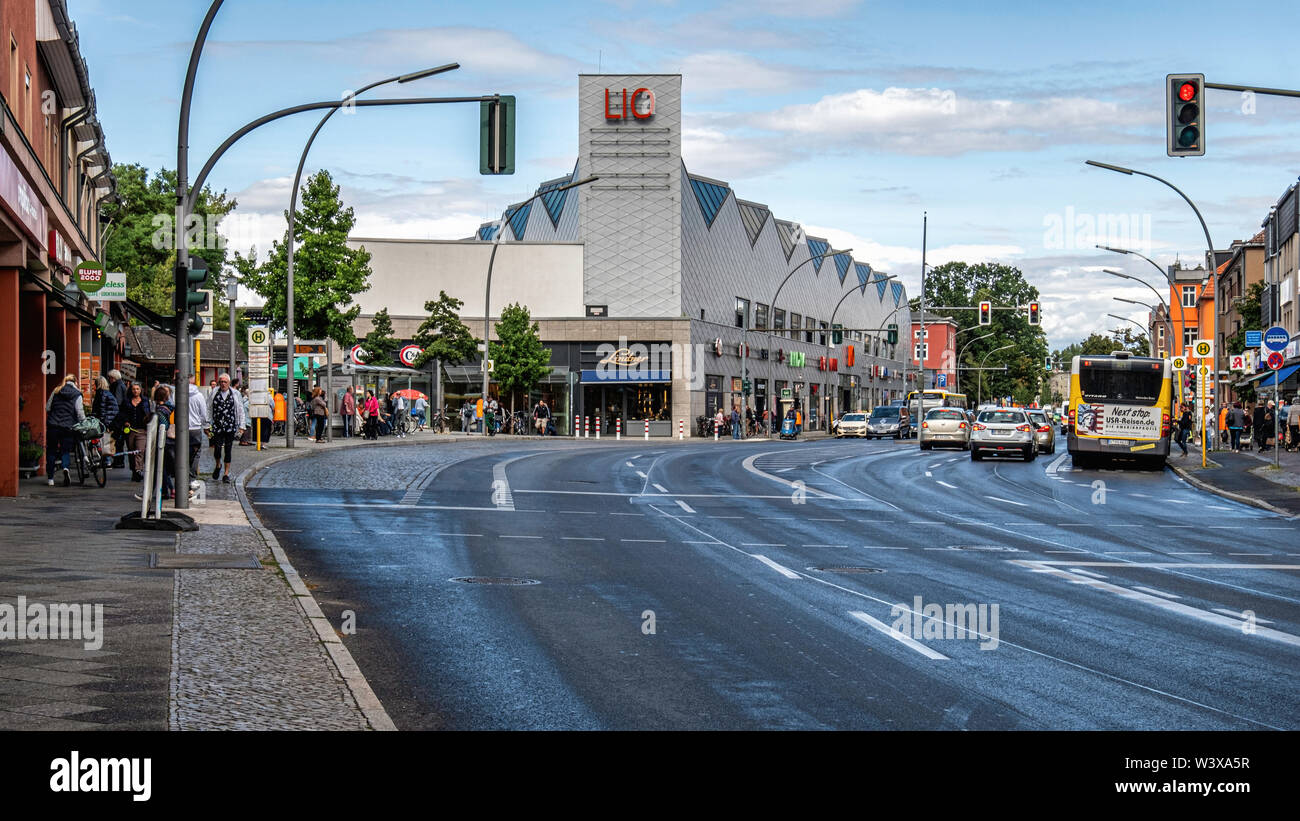 LIO shopping centre, built on old railway storage sidings, Lichterfelde ...