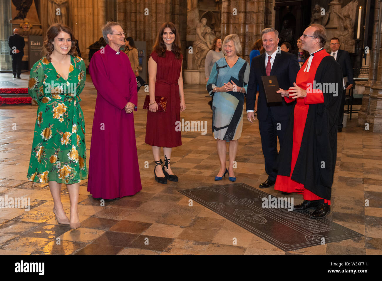 Canon anthony ball hi-res stock photography and images - Alamy