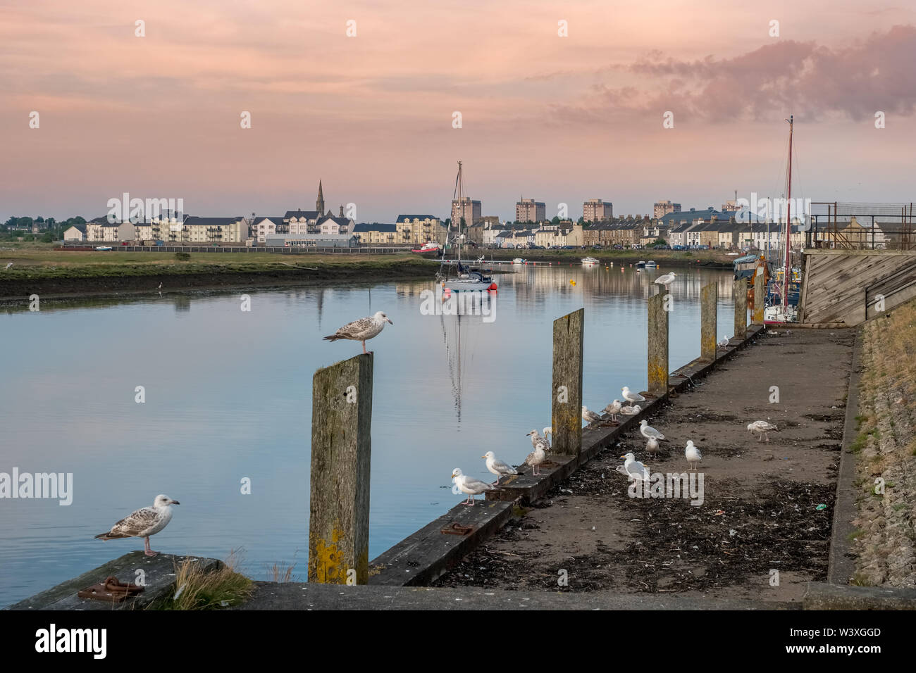 Irvine bay hi-res stock photography and images - Alamy