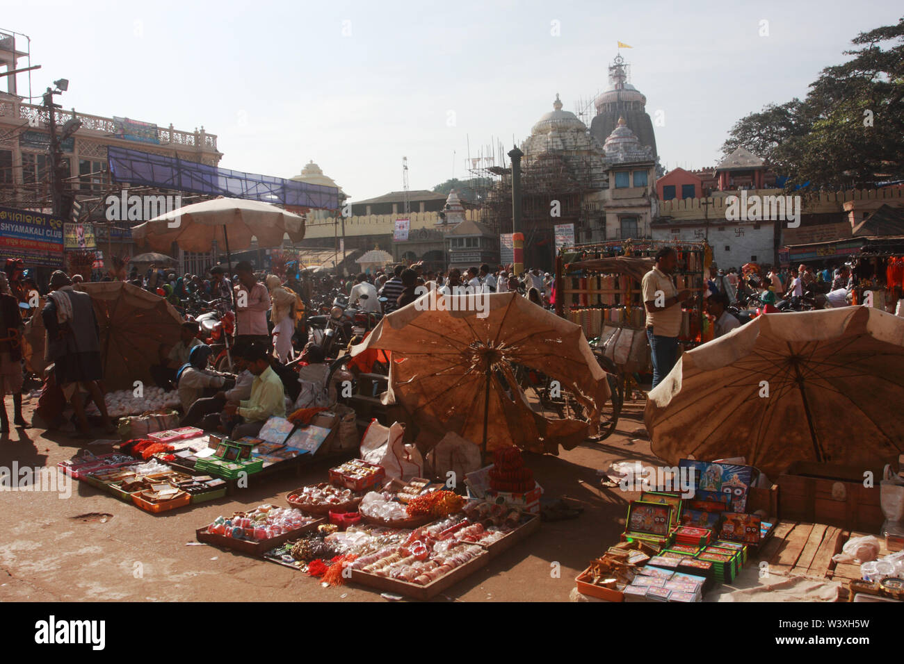 Puri jagannath temple odisha hi-res stock photography and images - Alamy