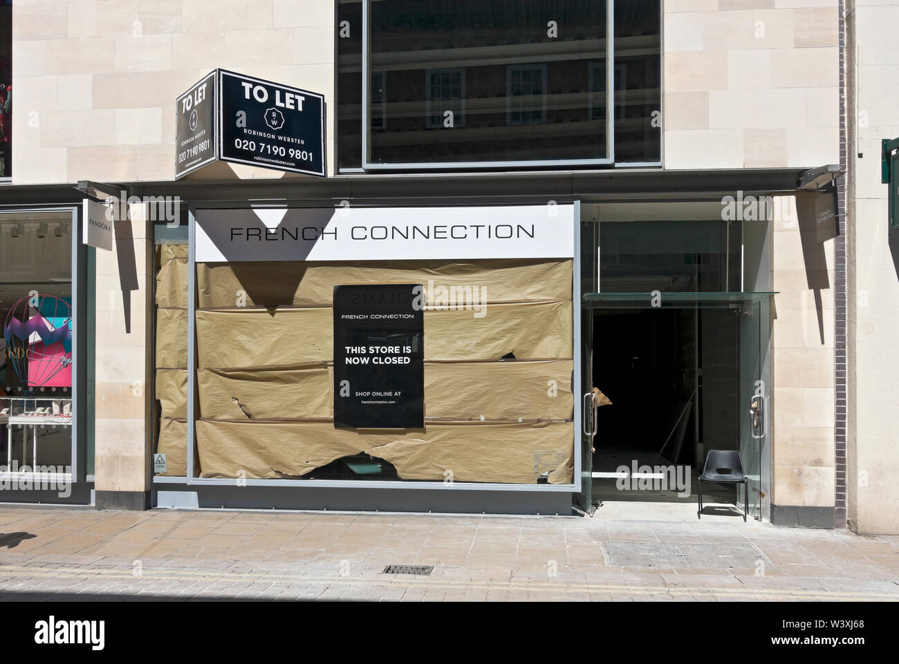 Empty high street shop unit hi-res stock photography and images - Alamy Empty high street shop unit hi-res stock photography and images - Alamy
