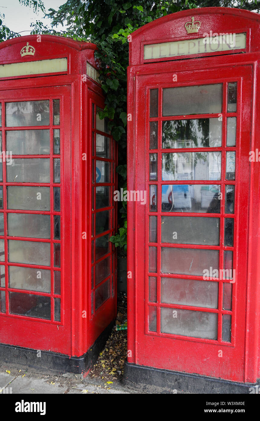 British telecom old telephone hi-res stock photography and images - Alamy