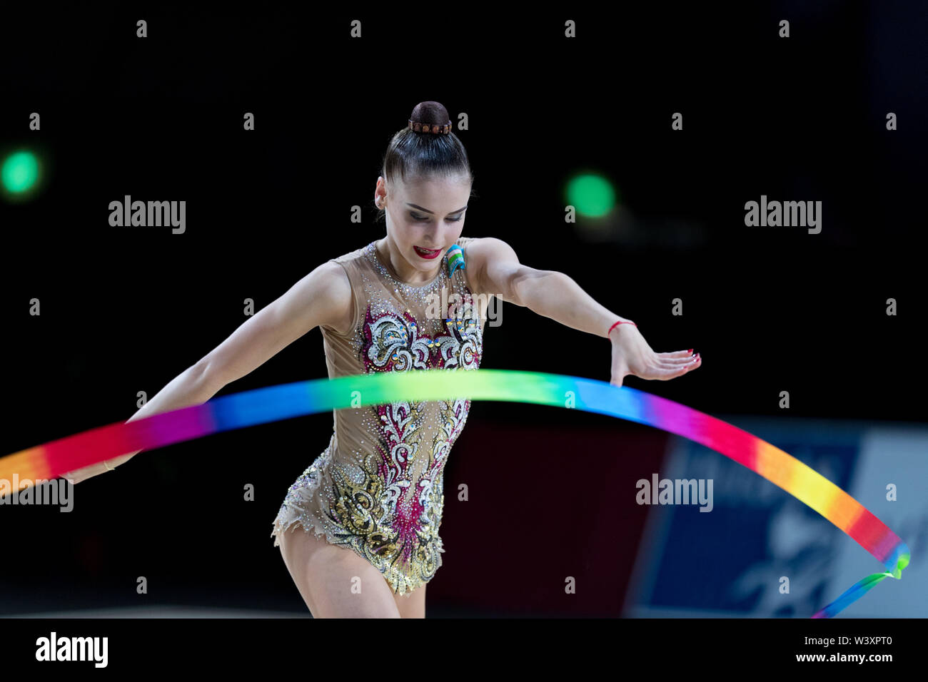 Sabrina tashkenbaeva hi-res stock photography and images - Alamy