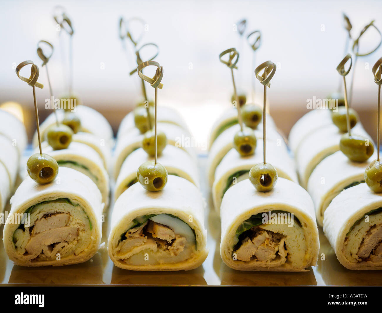 Row of turkey hi-res stock photography and images - Alamy