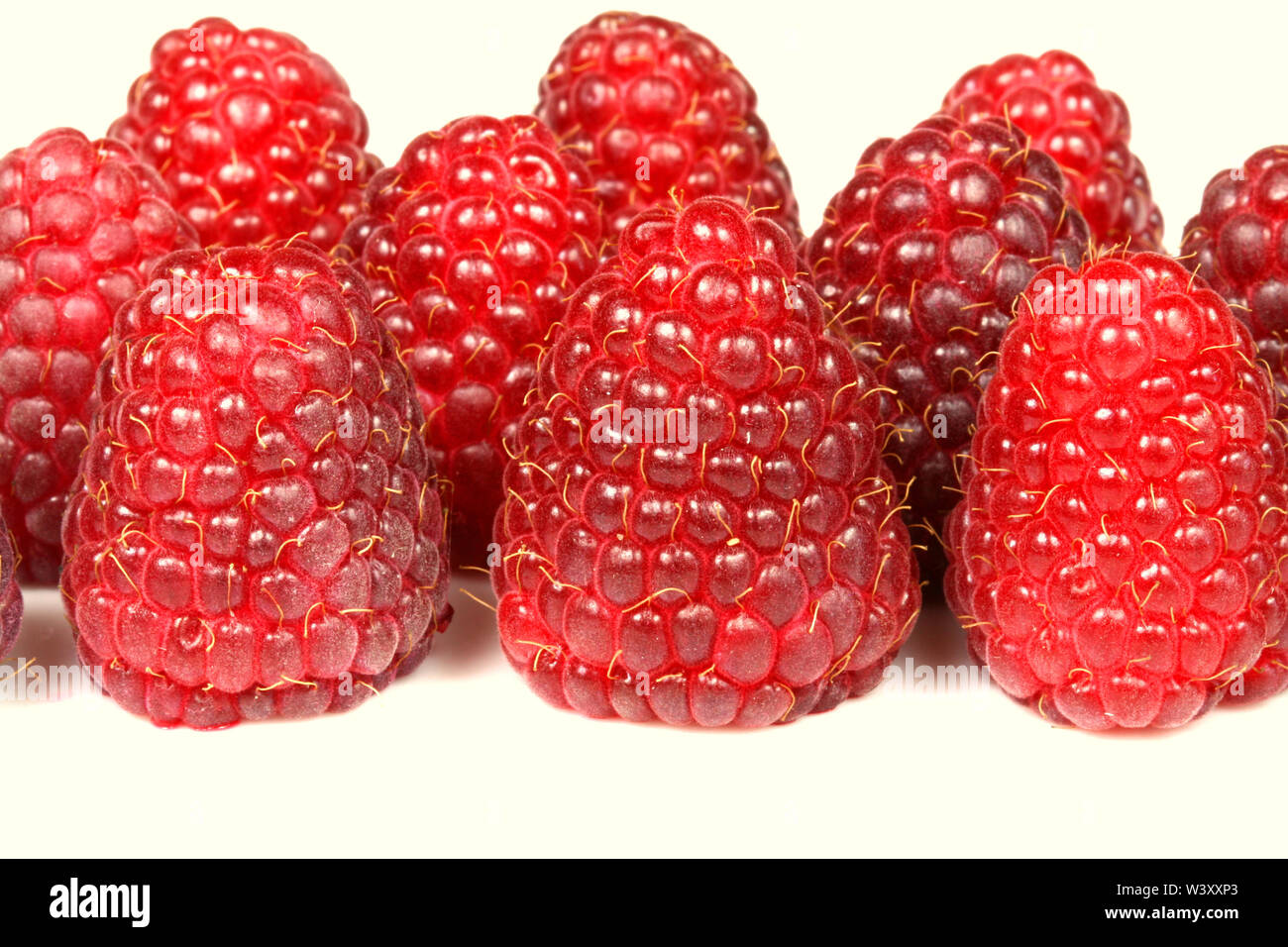 Big raspberries hi-res stock photography and images - Alamy