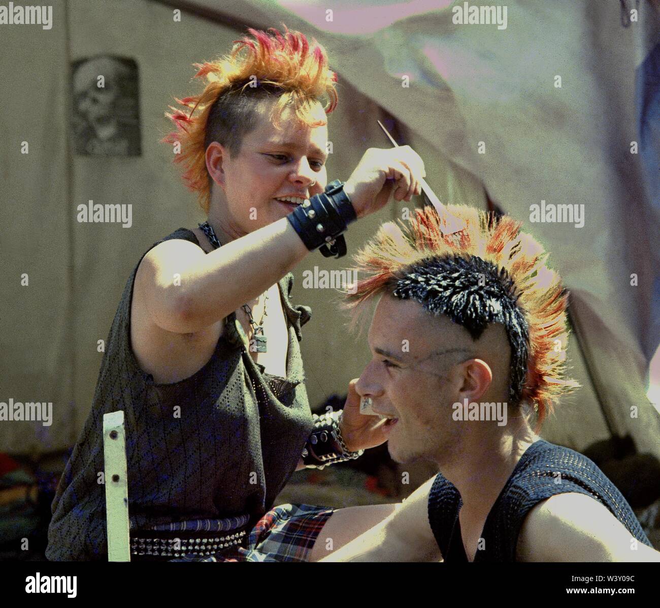 FILED - 01 January 1983, Berlin: Berlin-Bezirke / Kreuzberg / 7 / 1983 ...