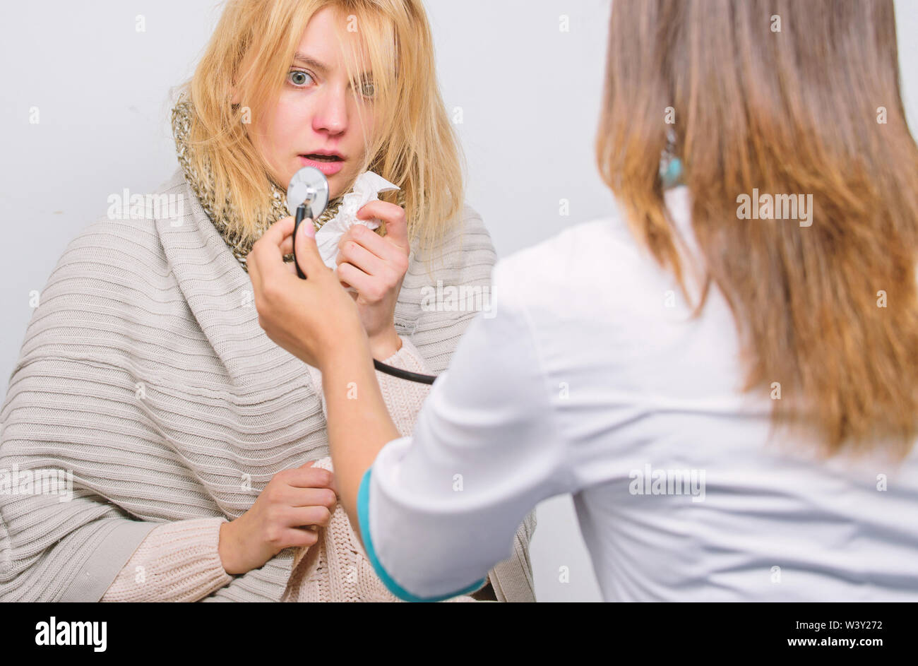 Adult fever symptoms. Treatment and when to call doctor. Doctor woman ...