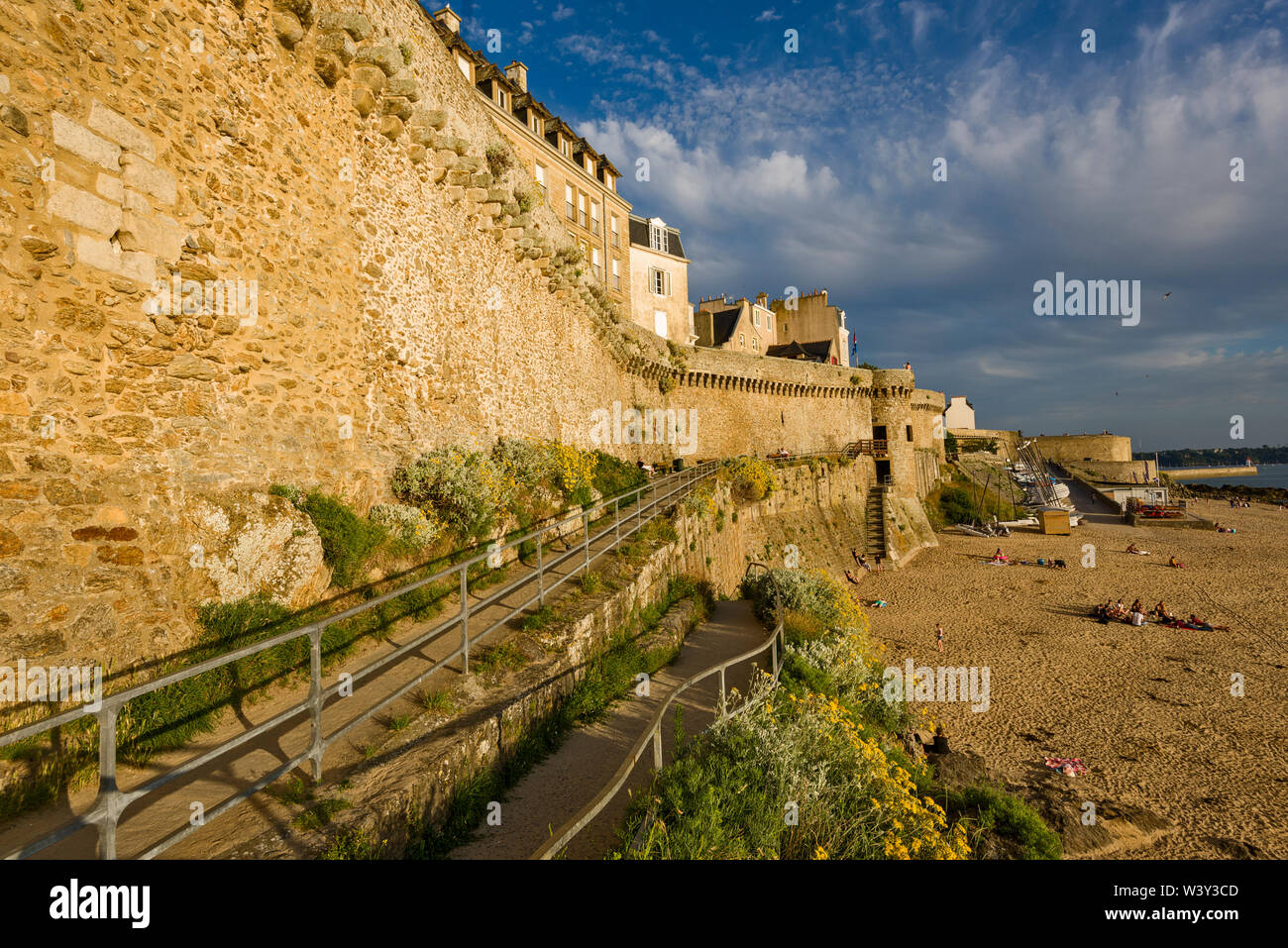 Bon Secours beach in Saint Malo, Brittany, France Stock Photo - Alamy