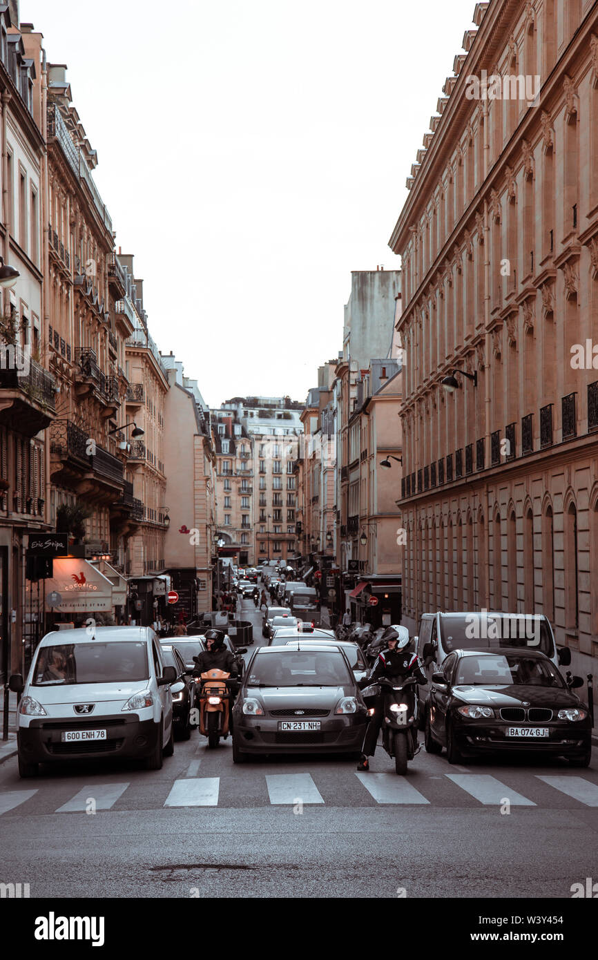 Zebrastreifen paris hi-res stock photography and images - Alamy