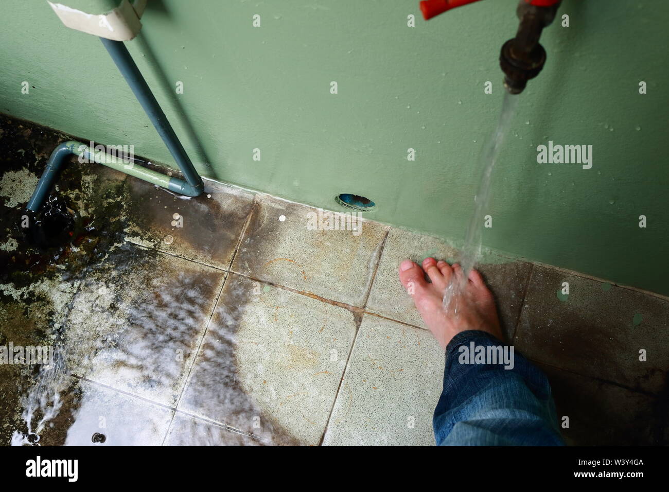 Right foot hi-res stock photography and images - Alamy