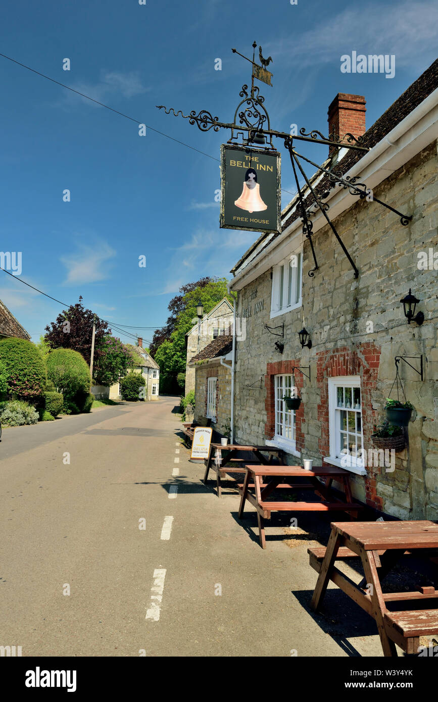 The Bell Inn at Wylye, Wiltshire Stock Photo - Alamy