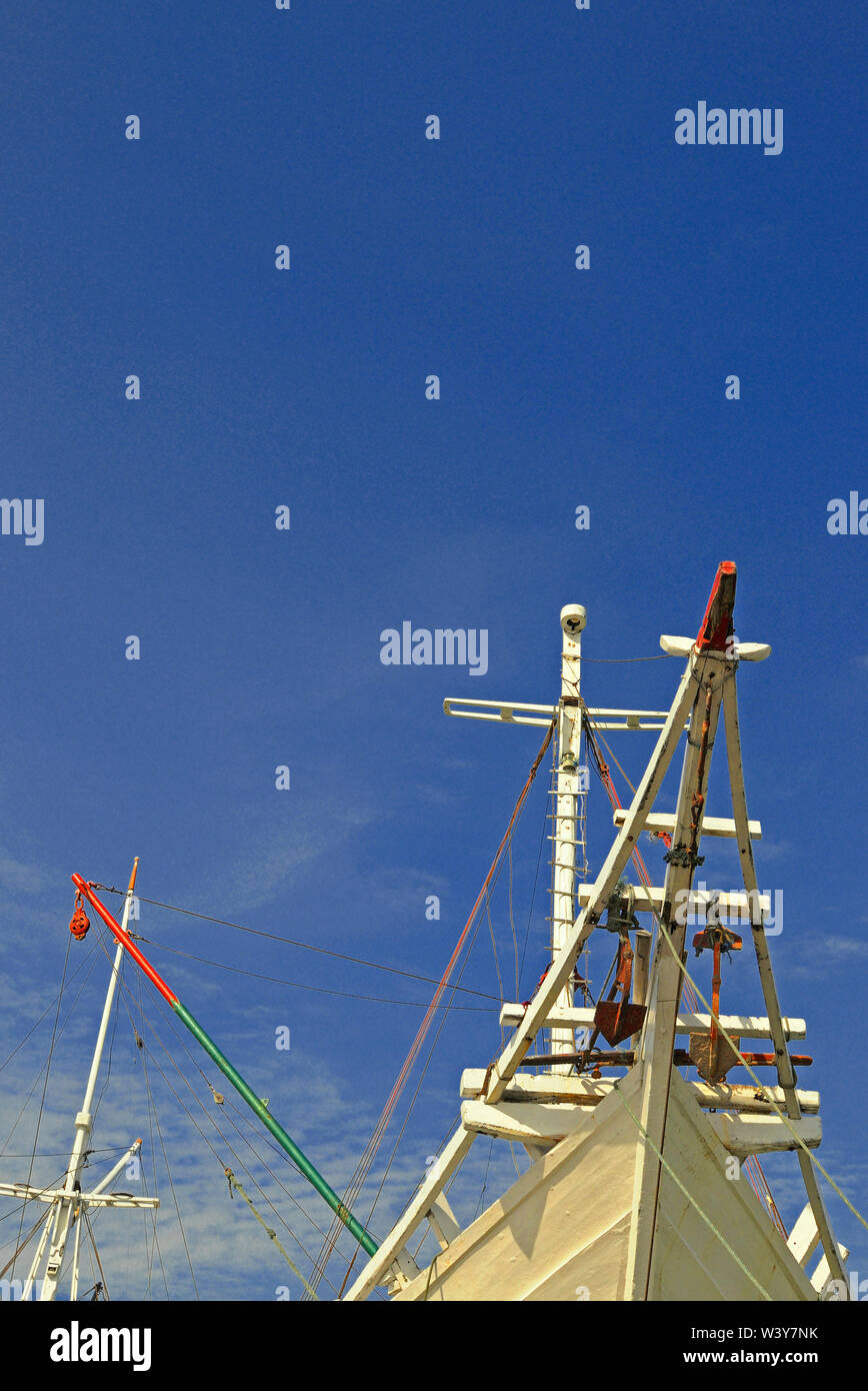 jakarta, indonesia - 2010-05.28: pinisi ( prahu pinisi ) ( klm - kapal ...