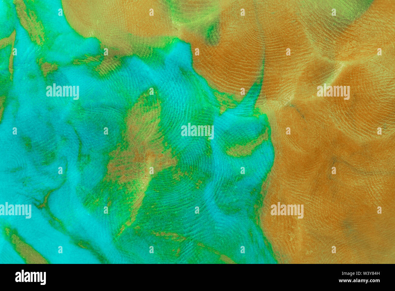 Fingerprint dust hi-res stock photography and images - Alamy