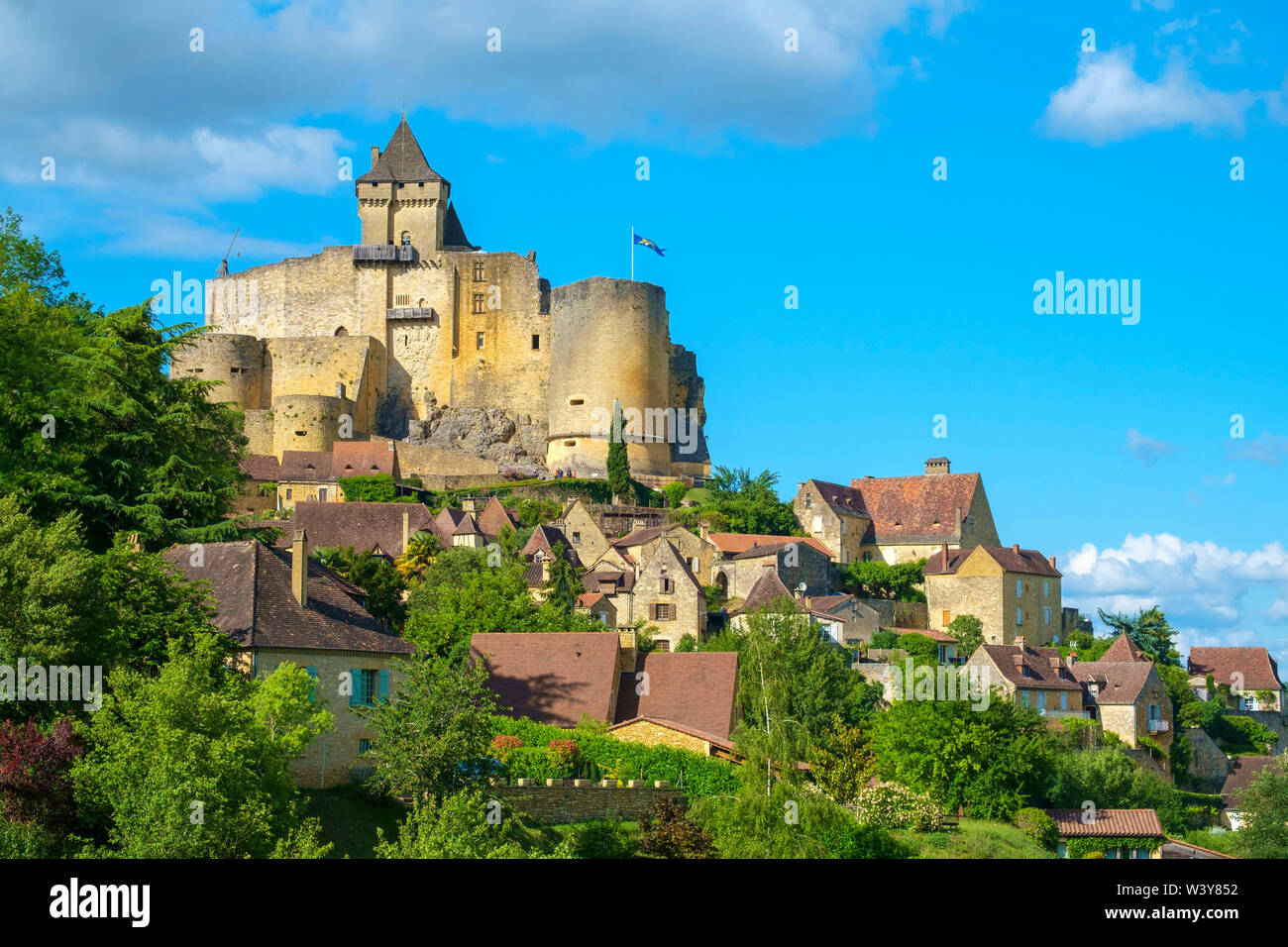 Chateau de Castelnaud castle and village, Castelnaud-la-Chapelle ...