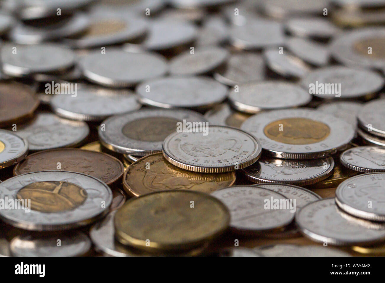 Bunch of money hi-res stock photography and images - Alamy