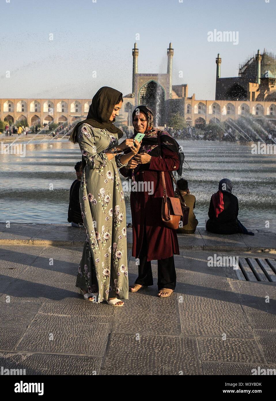 Naghshe jahan square hi-res stock photography and images - Alamy