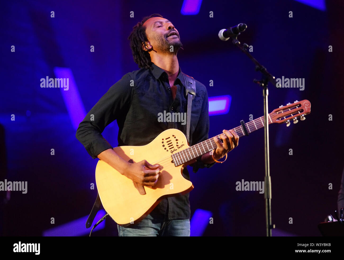 Montreal quebec canada 18 hi-res stock photography and images - Alamy