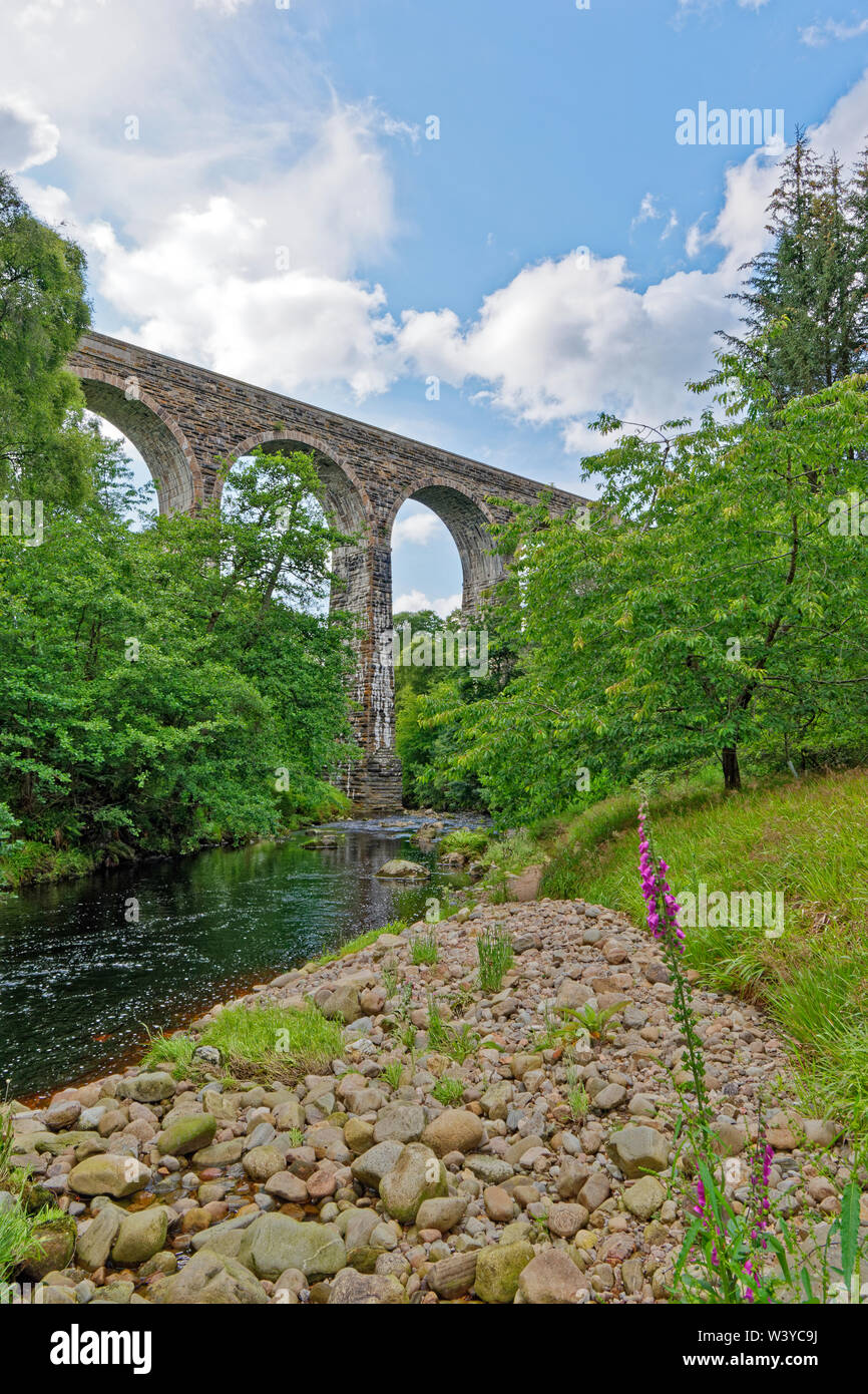 Divie viaduct hi-res stock photography and images - Alamy