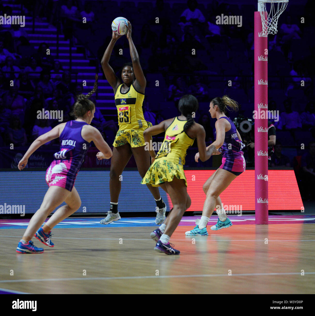Netball jhaniele fowler hi-res stock photography and images - Alamy