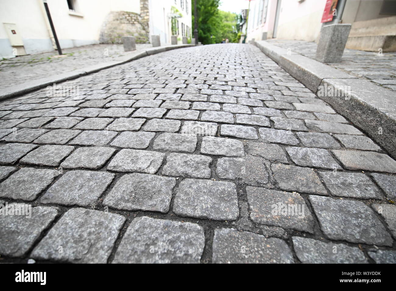 Cobblestone street Montmartre Paris France Stock Photo - Alamy