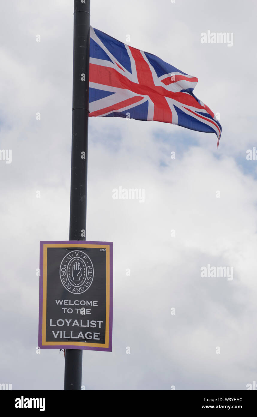 Loyalist flags hi-res stock photography and images - Alamy