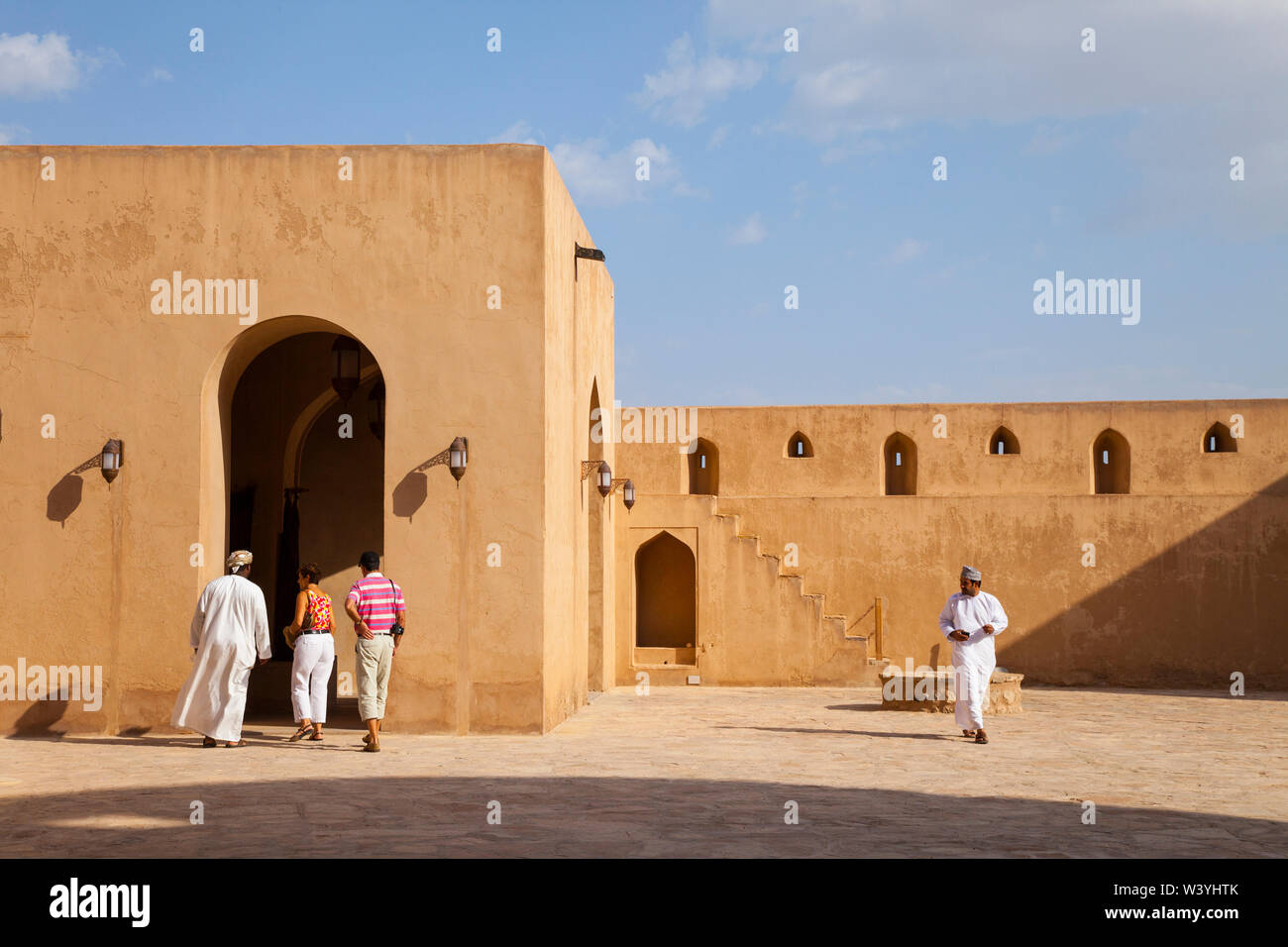 Fuerte de Jabreen, Oman, Golfo Pérsico Stock Photo - Alamy