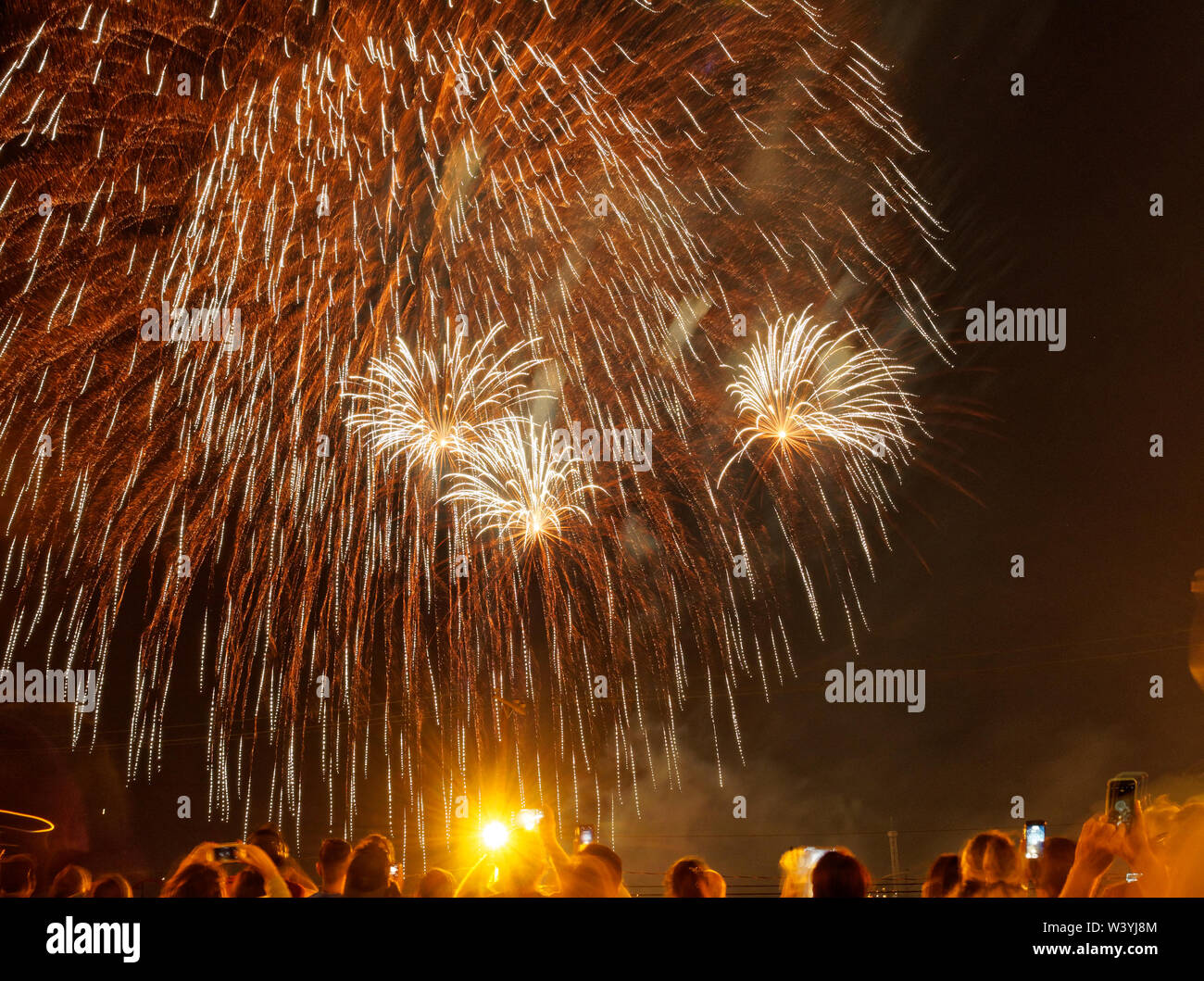 L international des feux loto quebec hi-res stock photography and ...