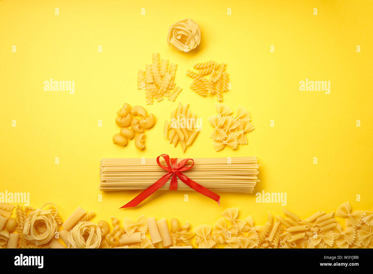 Pasta tree hi-res stock photography and images - Alamy