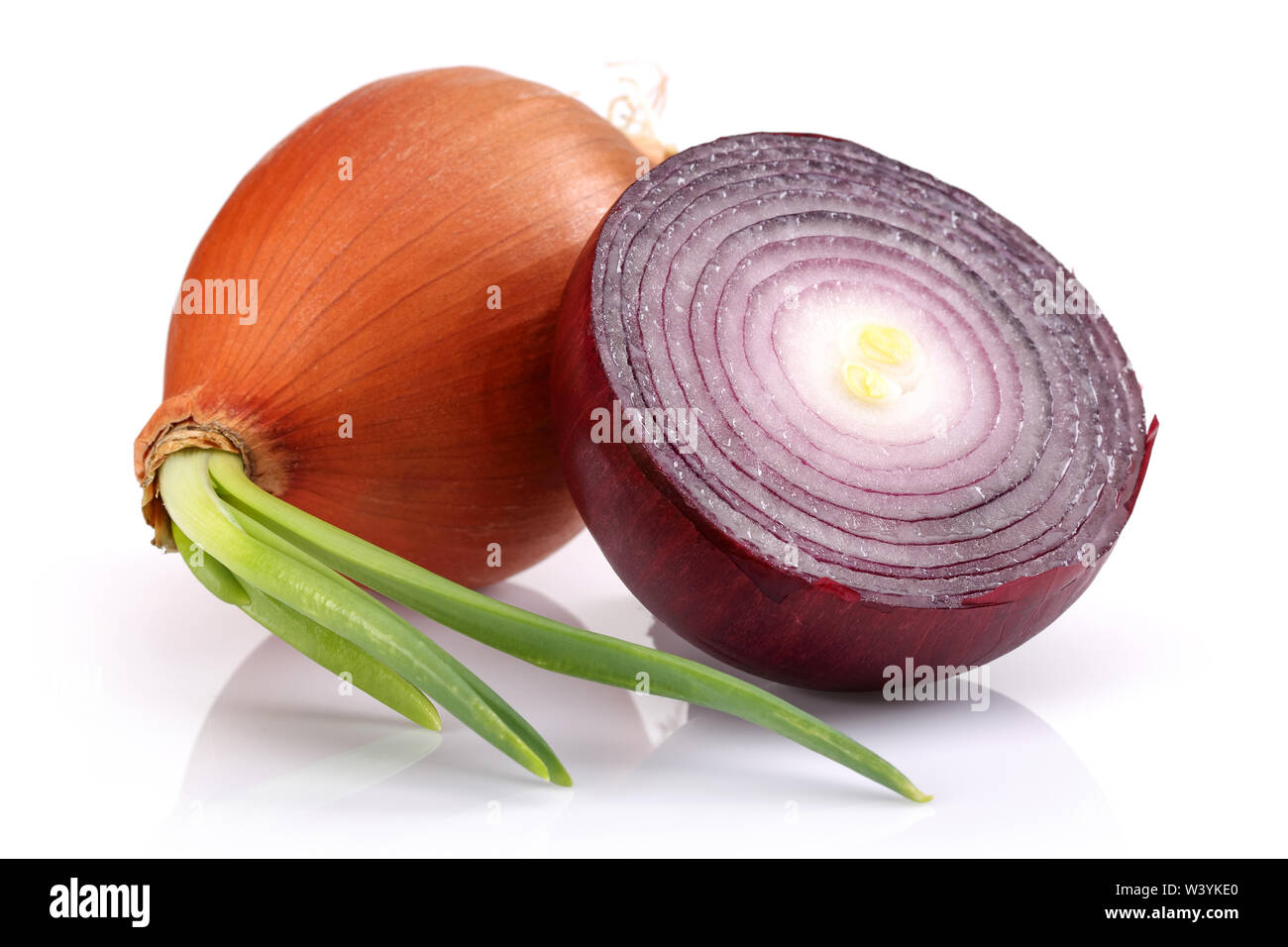 Yellow and red onion isolated on white background Stock Photo - Alamy