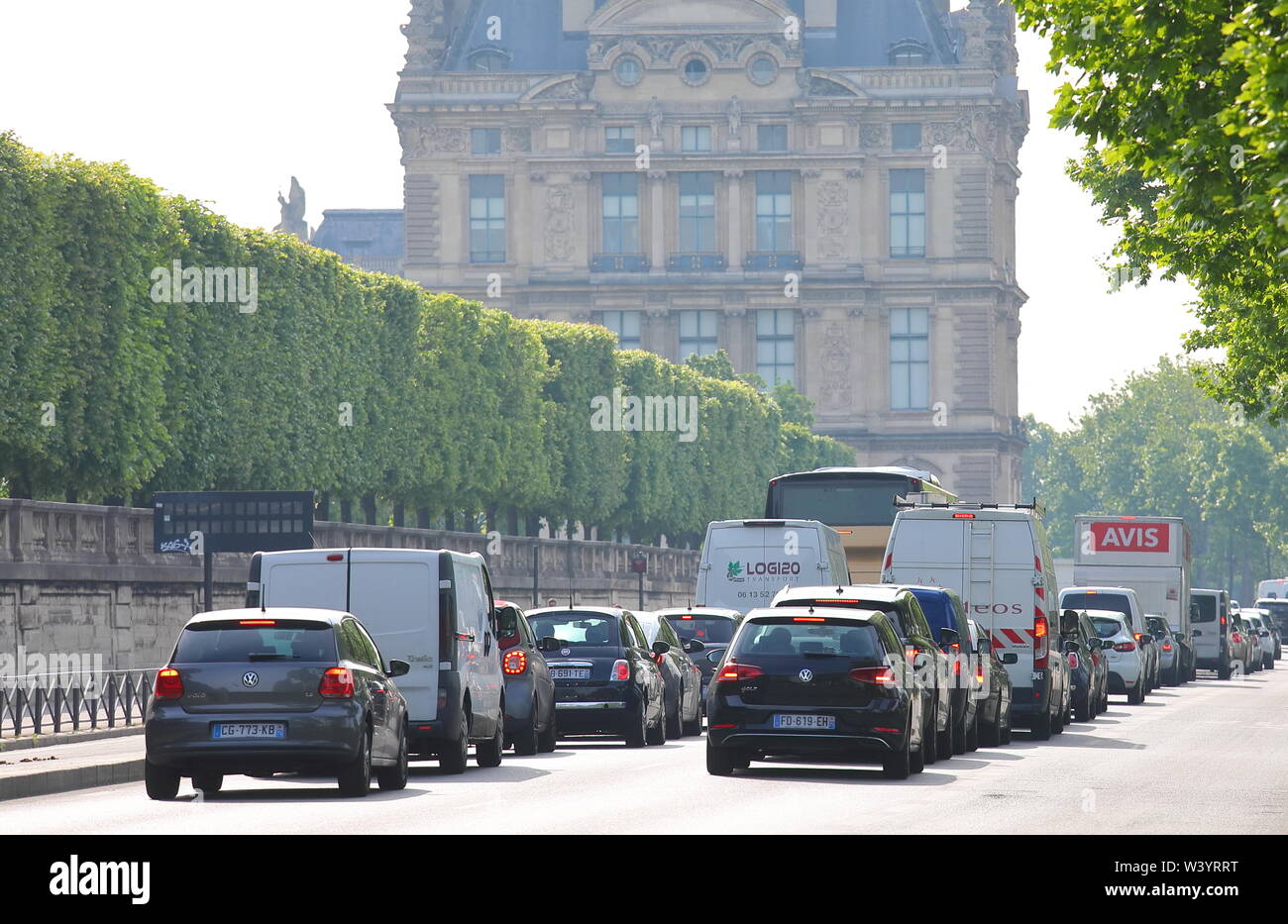Traffic jam congestion in downtown Paris France Stock Photo - Alamy