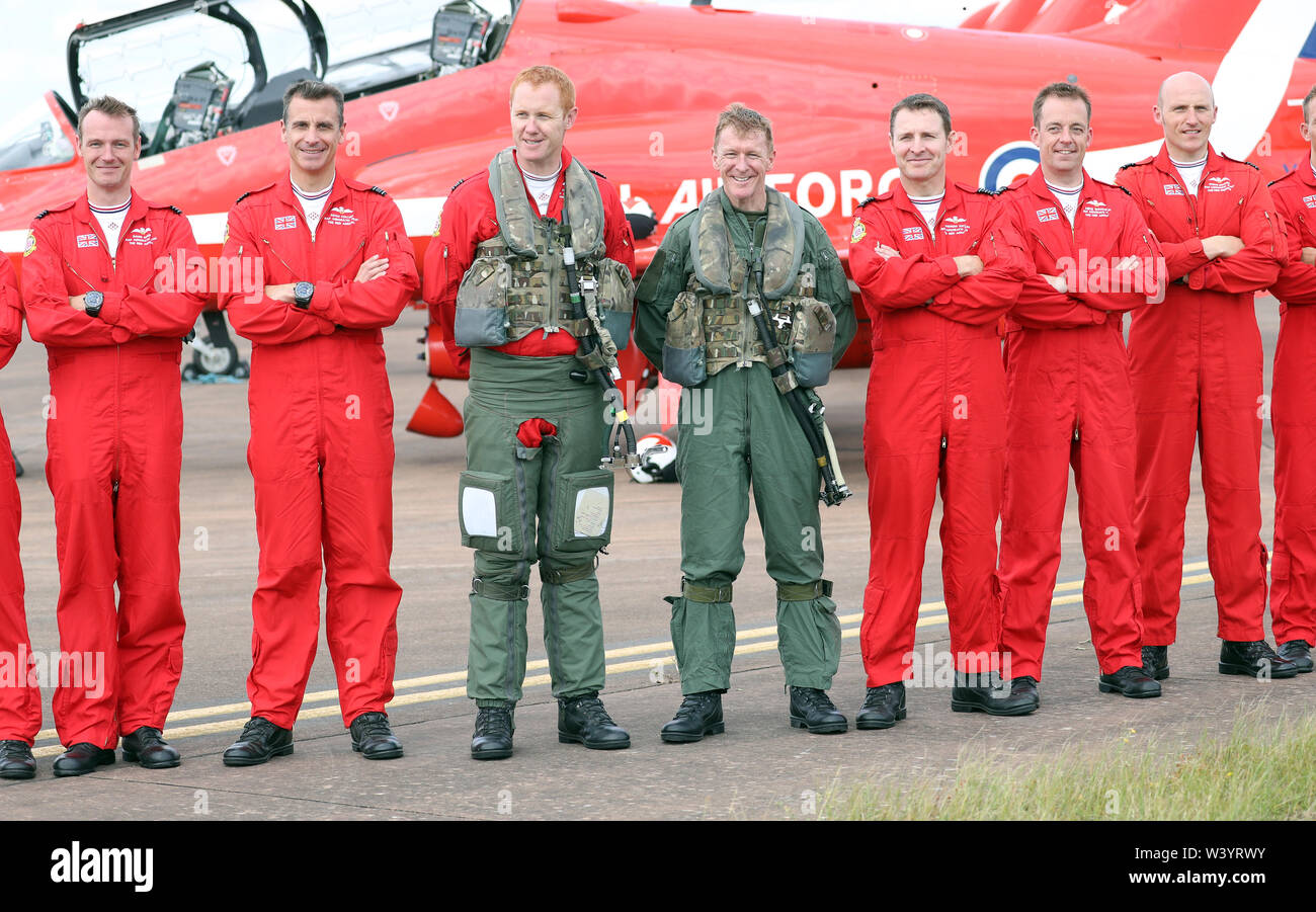 Centre left and other pilots hi-res stock photography and images - Alamy