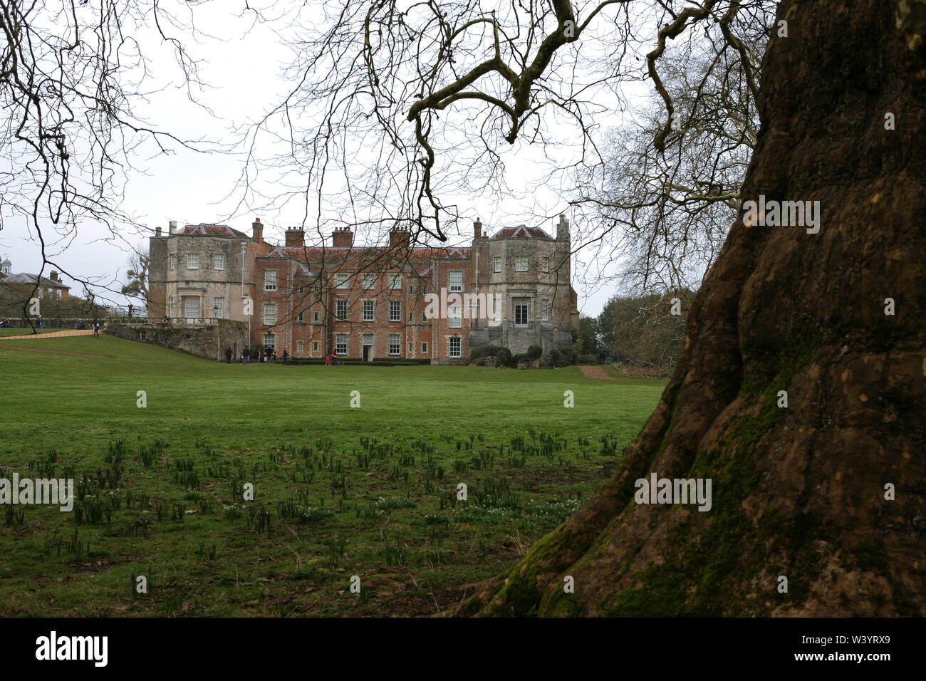 Mottisfont hi-res stock photography and images - Alamy