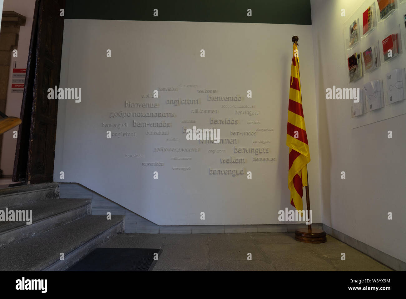 Girona cathedral museum hi-res stock photography and images - Alamy